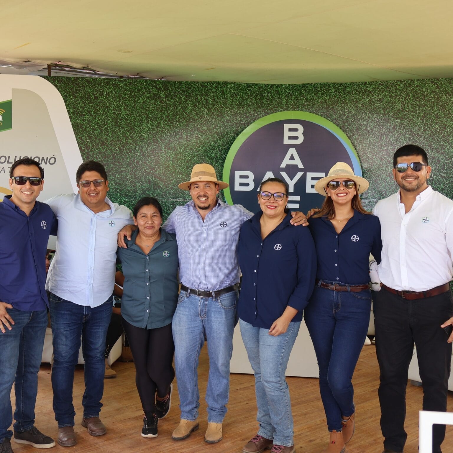 Bayer presente en Exposoya con productos que mejoran la productividad ...